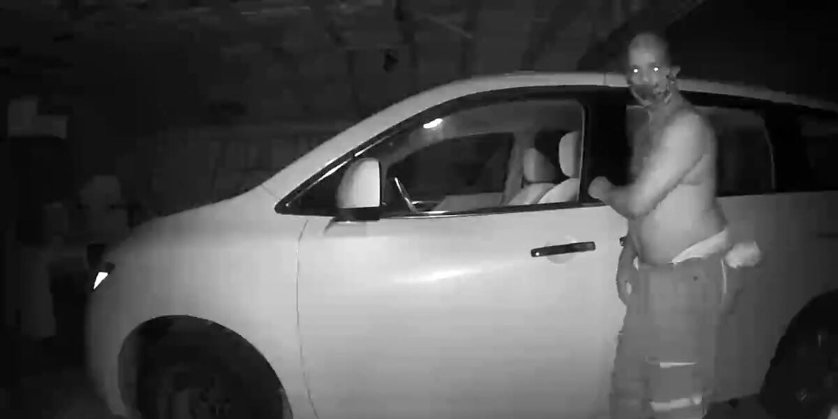 JPD releases video of burglary suspect JPD releases video of burglary suspect